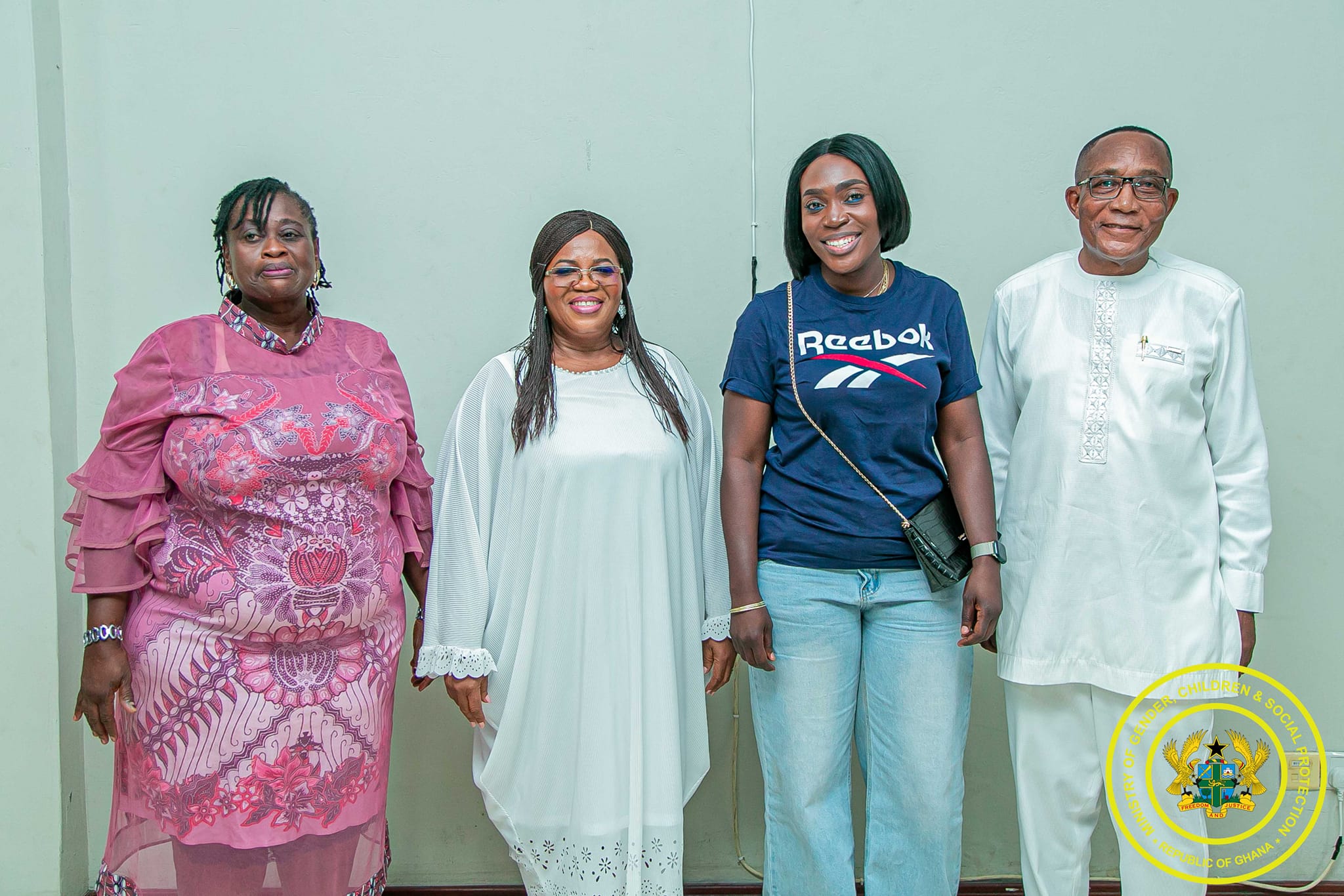 A HEARTFELT SEND-OFF CEREMONY FOR RETIRED DIRECTORS OF THE MINISTRY ...